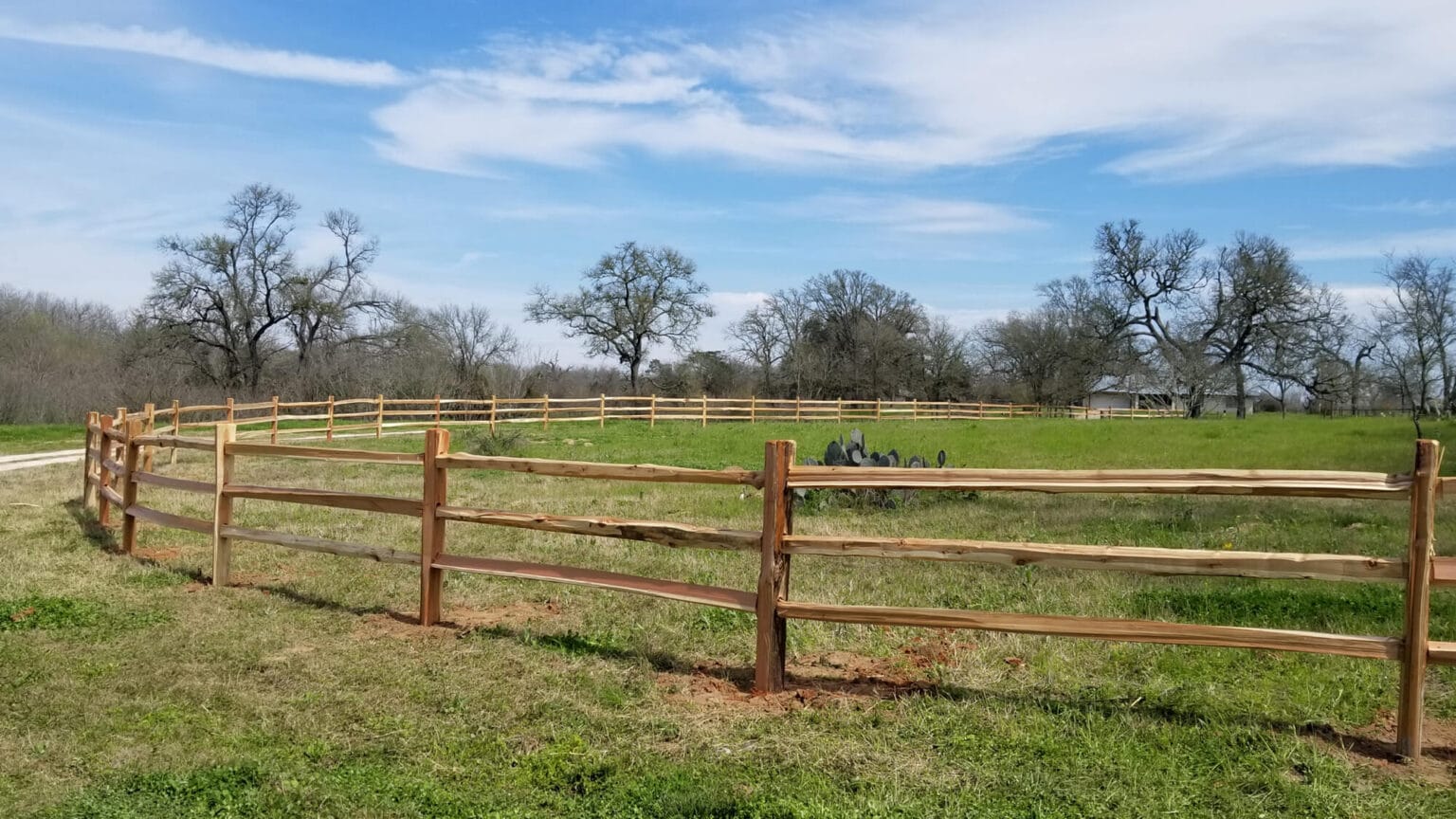 Commercial & Perimeter Fencing in Austin • Sierra Fence